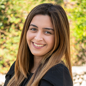 Forbes Features Pitzer student Diana Vicezar '24, who developed a ...