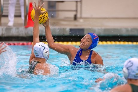 Pomona-Pitzer Sagehens End Fall Season on Several High Notes