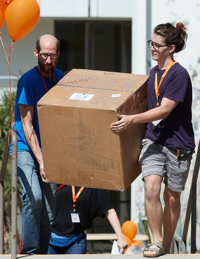 Moving In & Out | Pitzer College
