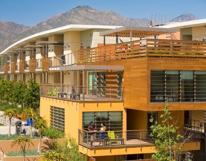 Pitzer College | A Top-Ranked Liberal Arts College